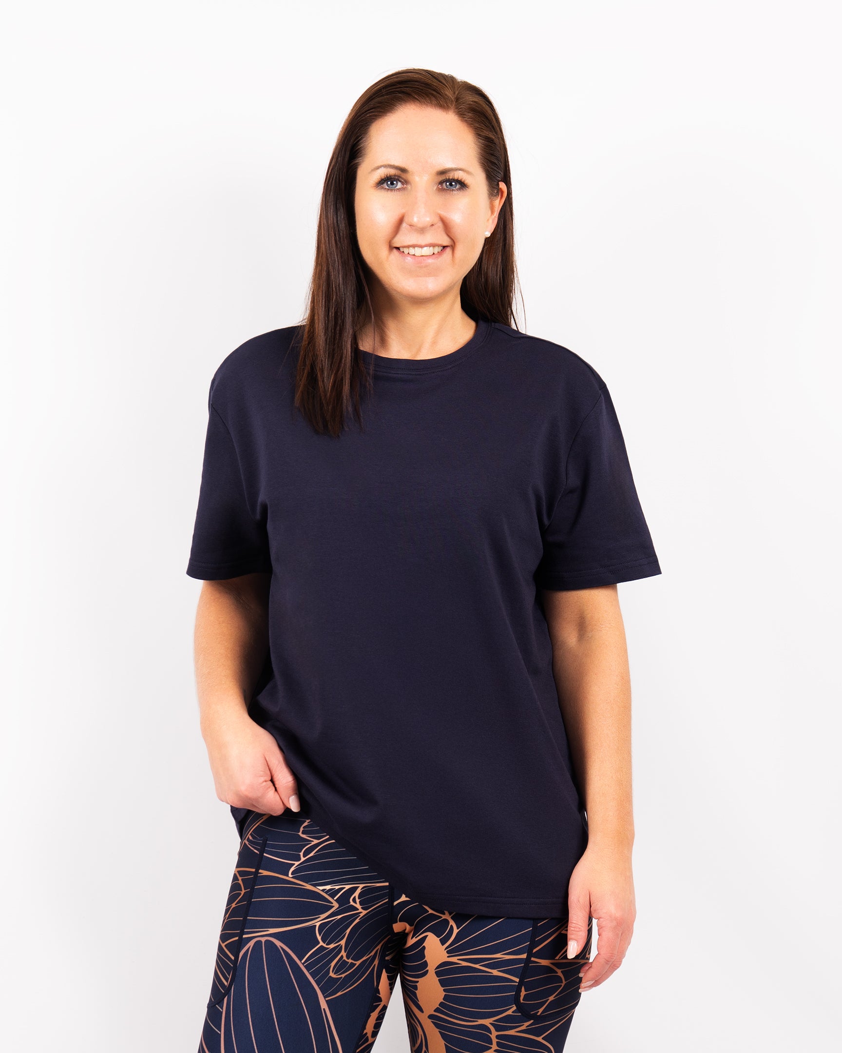 Naomi Everyday Deep Blue T-Shirt – Maya Freya
